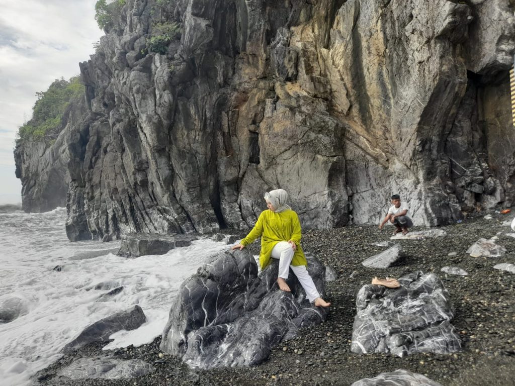 Viral di TikTok, Begini Keindahan Pantai Pulot di Aceh Besar | Waspada Aceh